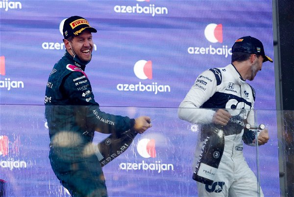 BREAKING – Two teams to SWAP drivers? – WHEEL2WHEEL REPORTS